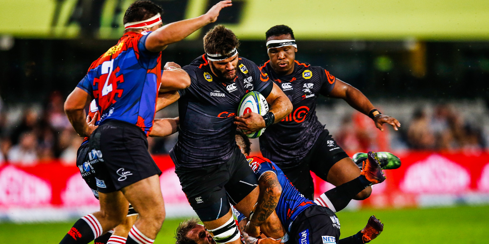 Video: Lightning strikes twice in Durban | SA Rugby